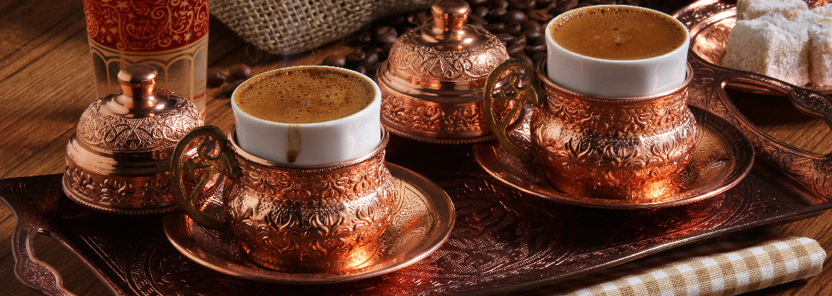 Jūs šobrīd apskatiet Tradicionālā Turku Kafija - Izcila Garša un Malums ...